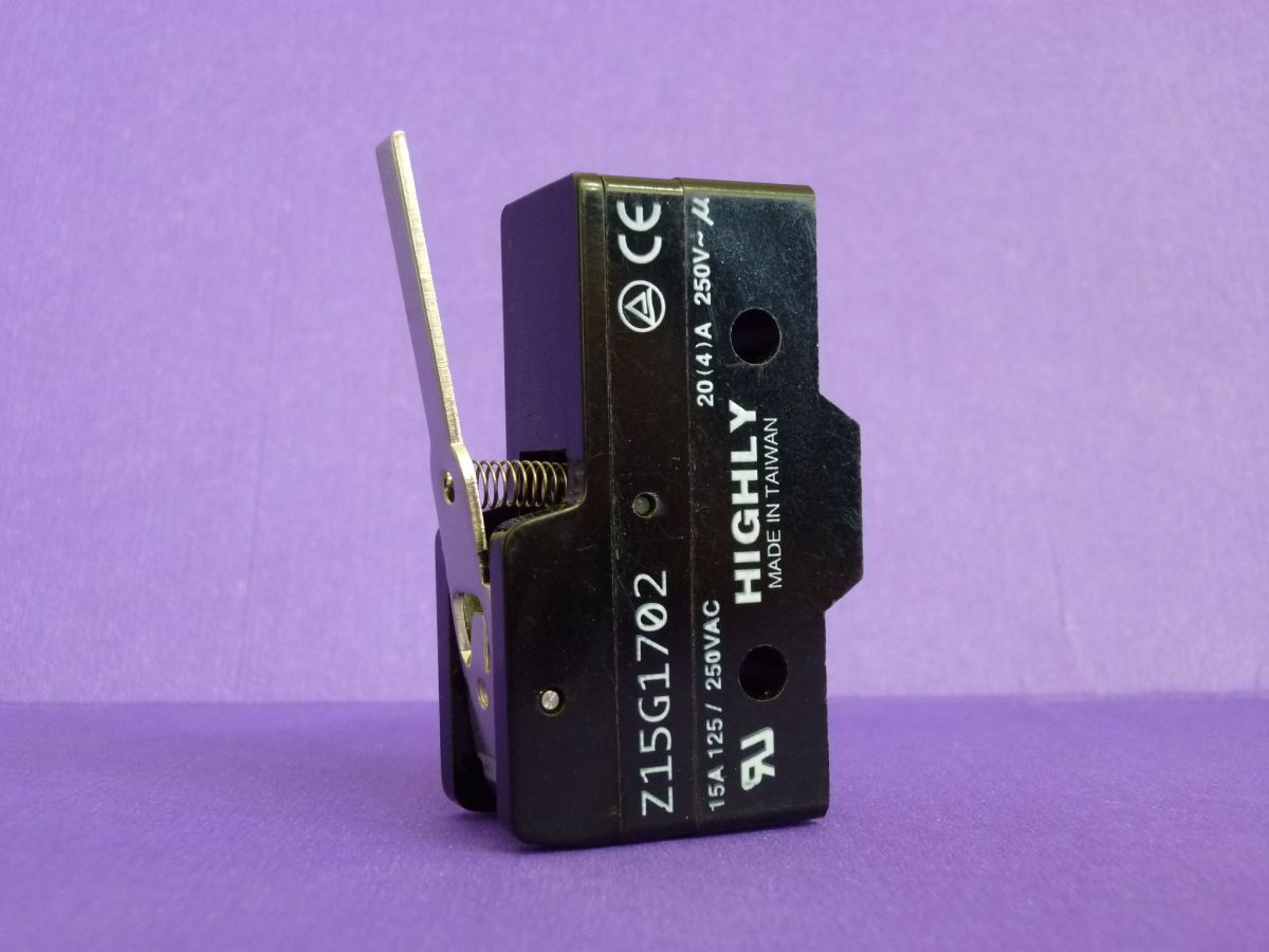 EPCSA | Interruptor de límite AH-8108 HIGHLY | CONTROL ELECTRICO